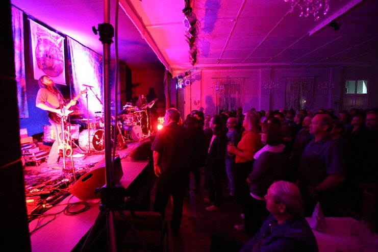 LIVE IN REITWEIN - Nr.110 - Fotos von Thomas Burckhardt